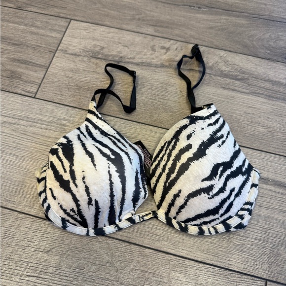 Victoria's Secret | Intimates & Sleepwear | Zebra Print Victorias ...